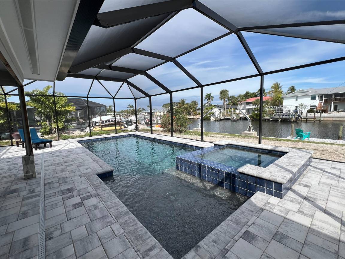 134 M² Ferienhaus ∙ 3 Schlafzimmer ∙ 10 Gäste - Fort Myers Beach, FL