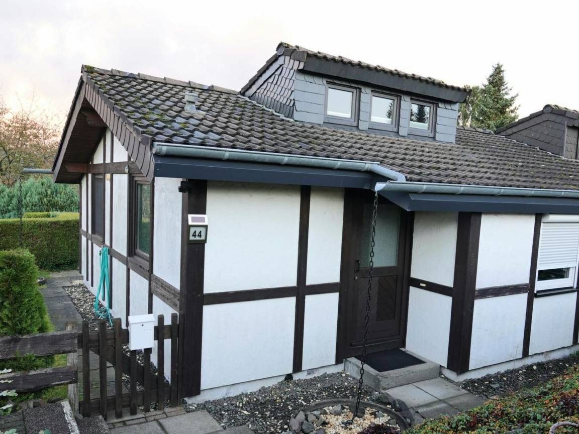 42 M² Ferienhaus ∙ 1 Schlafzimmer ∙ 2 Gäste - Olpe