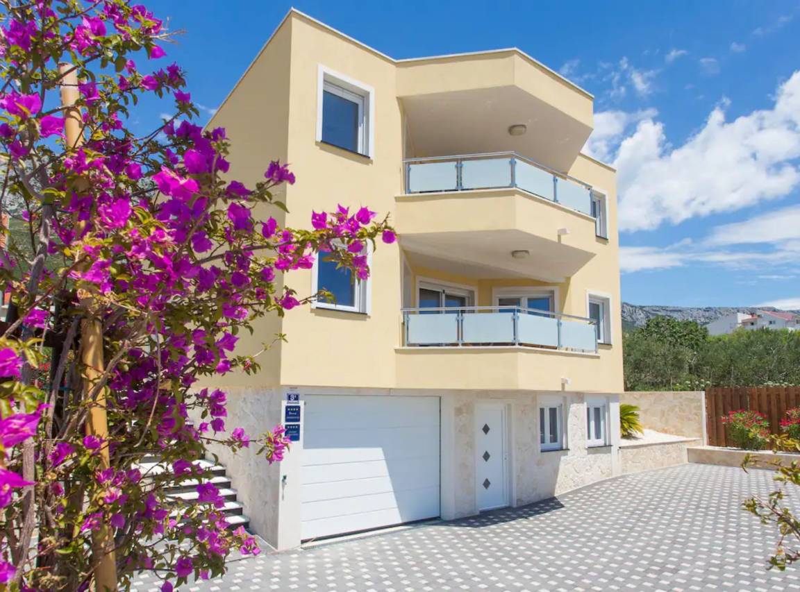 280 M² Maison De Vacances ∙ 7 Chambres ∙ 15 Personnes - Split