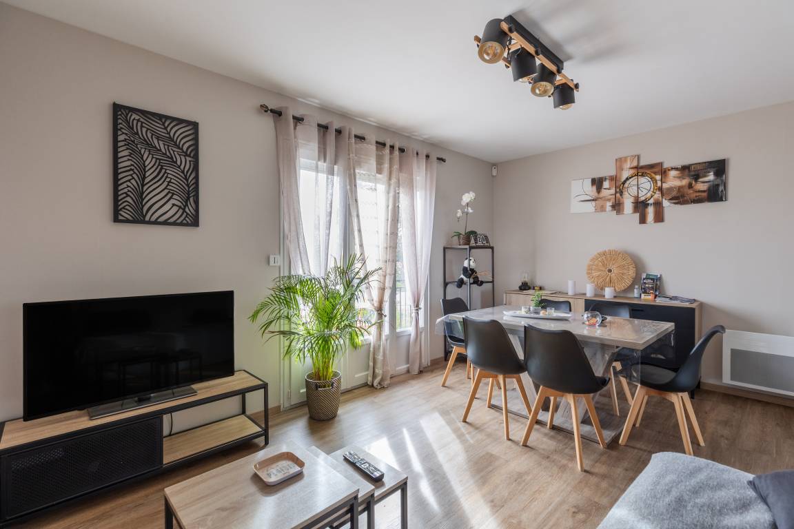 65 M² House ∙ 2 Bedrooms ∙ 4 Guests - Saint-Aignan