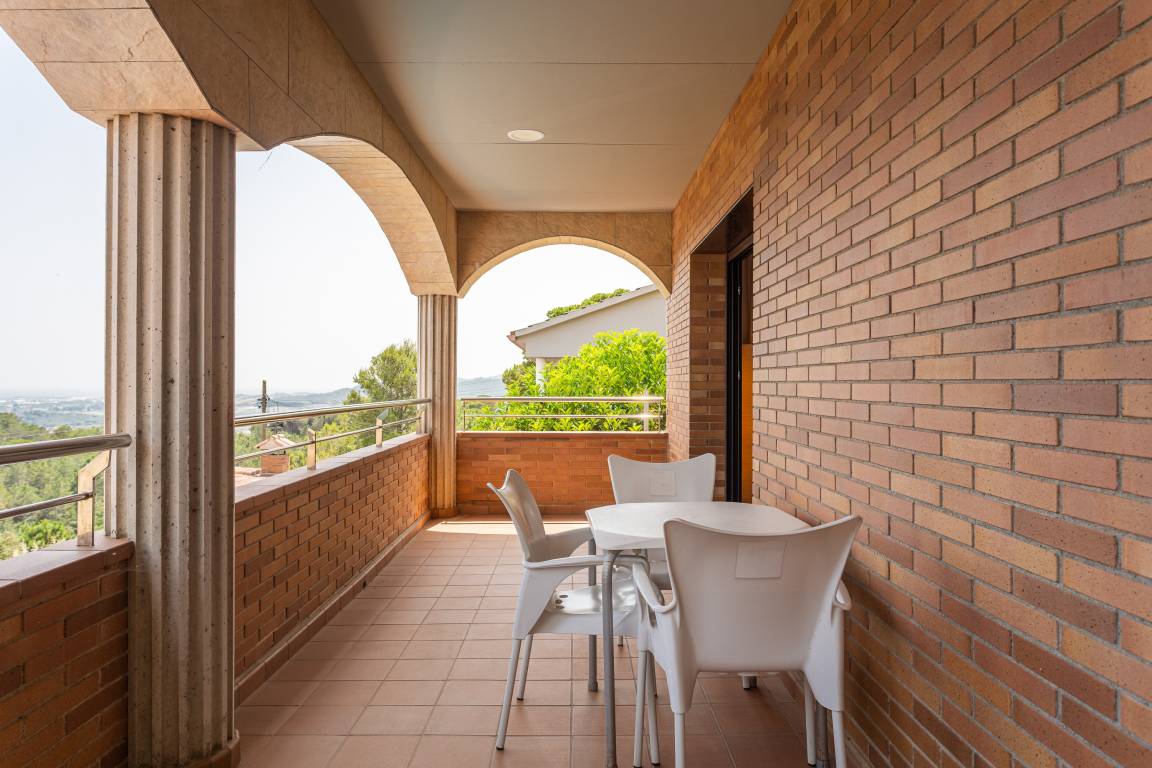 450 M² Villa ∙ 9 Chambres ∙ 18 Personnes - Santa Susanna