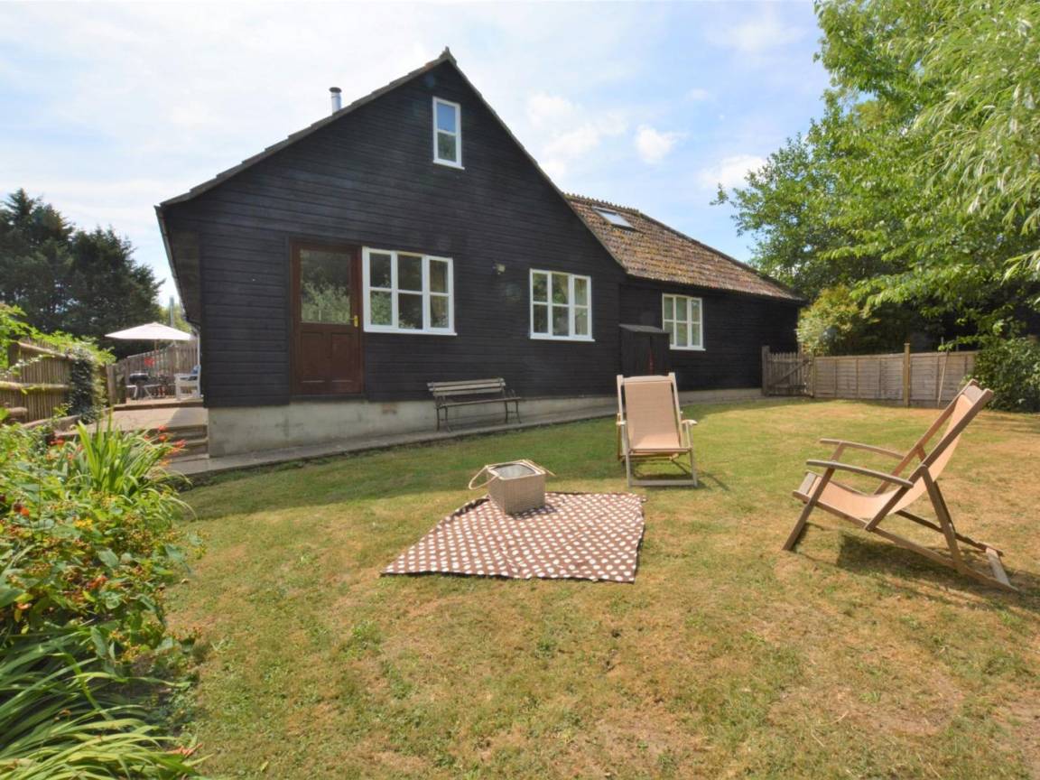 House ∙ 2 Bedrooms ∙ 4 Guests - Yeovil