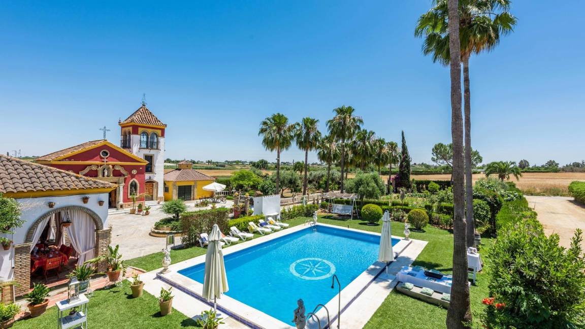 200 M² Casa ∙ 4 Habitaciones ∙ 10 Huéspedes - Los Palacios y Villafranca