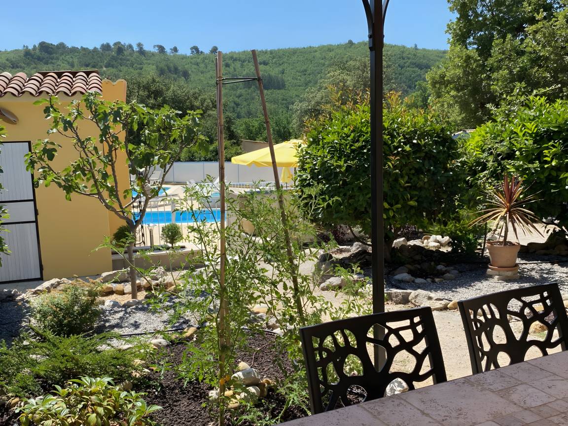 68 M² Maison De Vacances ∙ 3 Chambres ∙ 6 Personnes - Riez