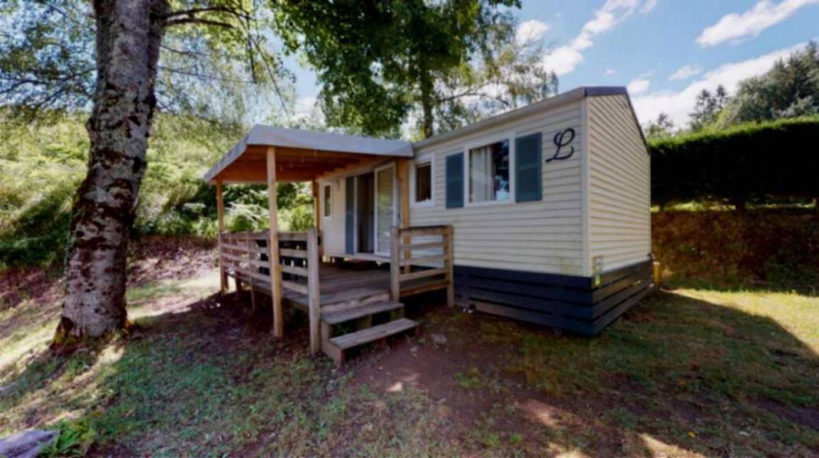 31 M² Camping-unterkunft ∙ 2 Schlafzimmer ∙ 4 Gäste - Cantal