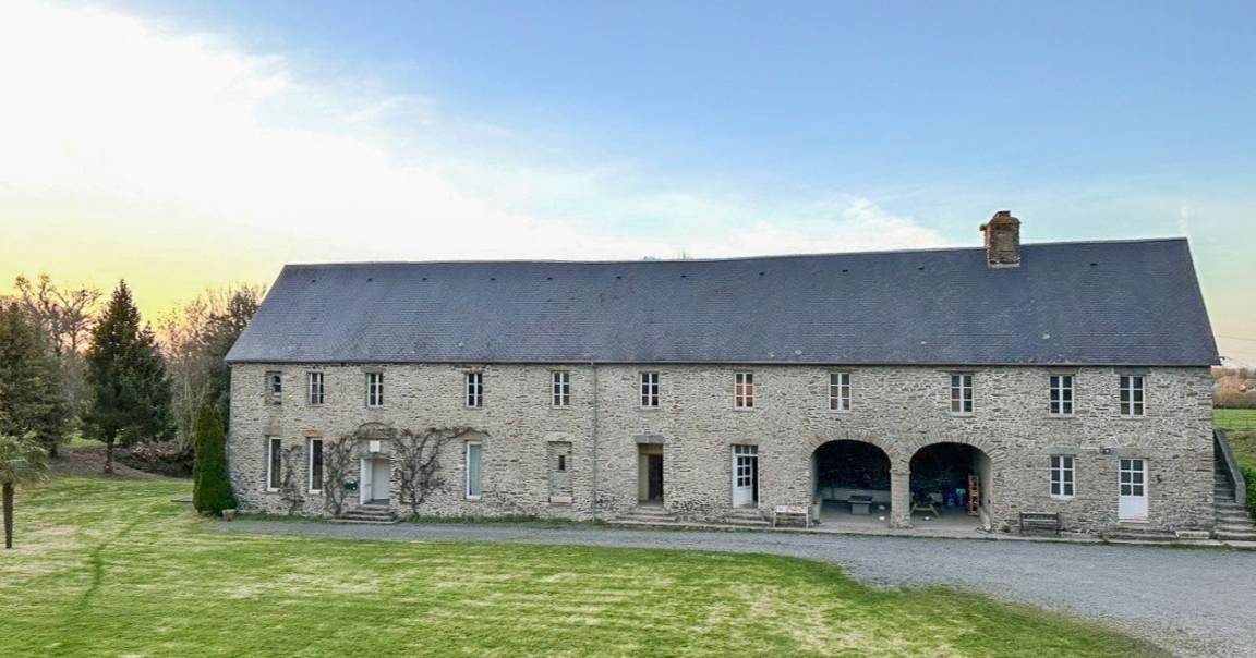 77 M² Maison De Vacances ∙ 2 Chambres ∙ 4 Personnes - Saint-Lô