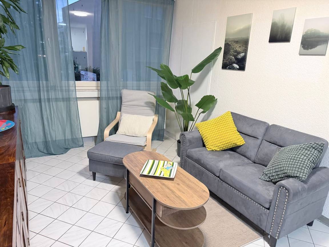 29 M² Apartamento ∙ 1 Habitación ∙ 2 Huéspedes - Cologne