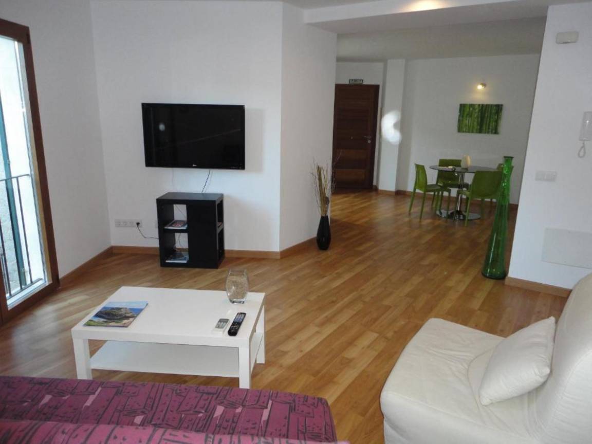 69 M² Hotel ∙ 2 Bedrooms ∙ 5 Guests - Sóller