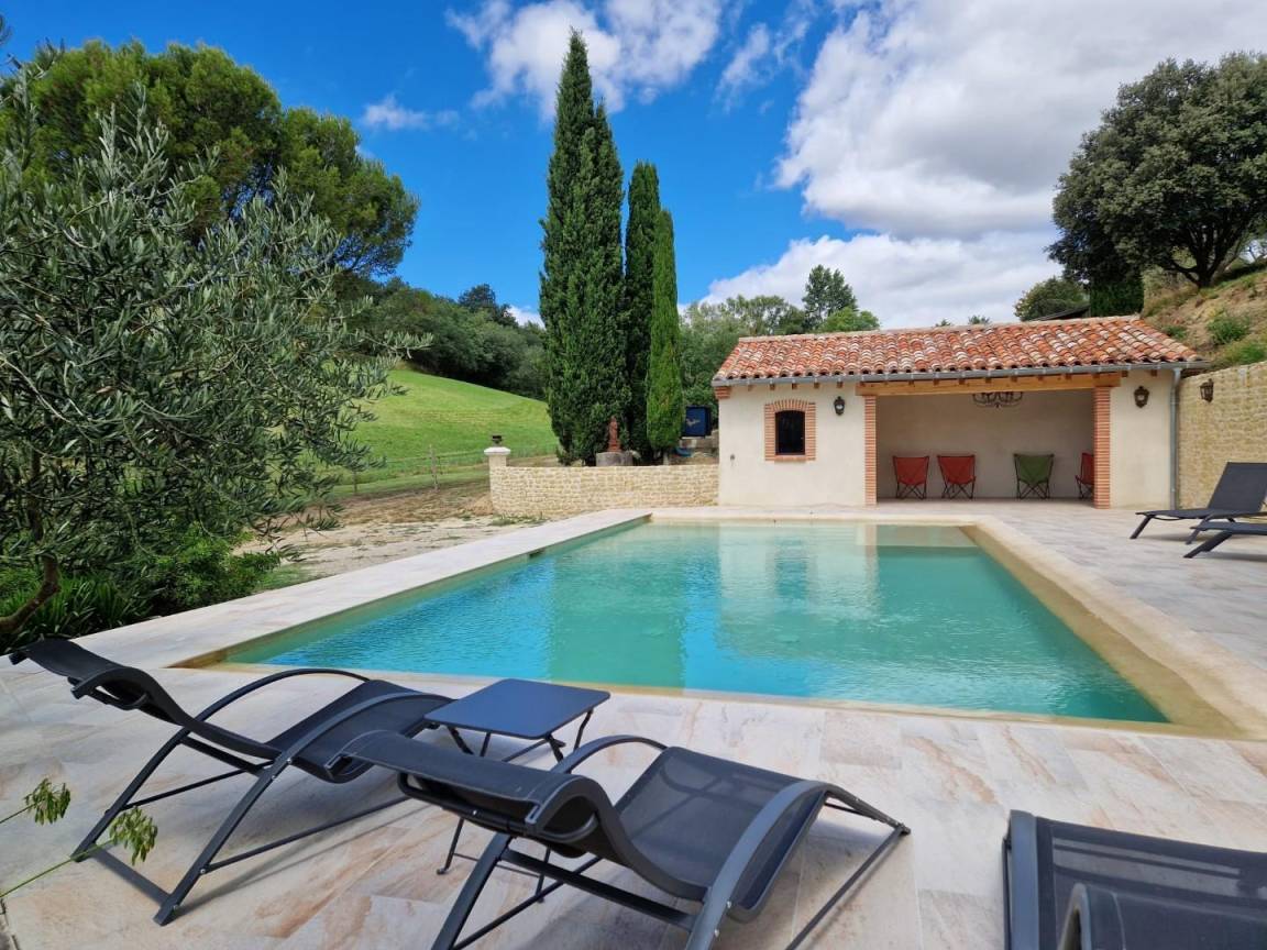 80 M² Gîte ∙ 2 Chambres ∙ 4 Personnes - Haute-Garonne