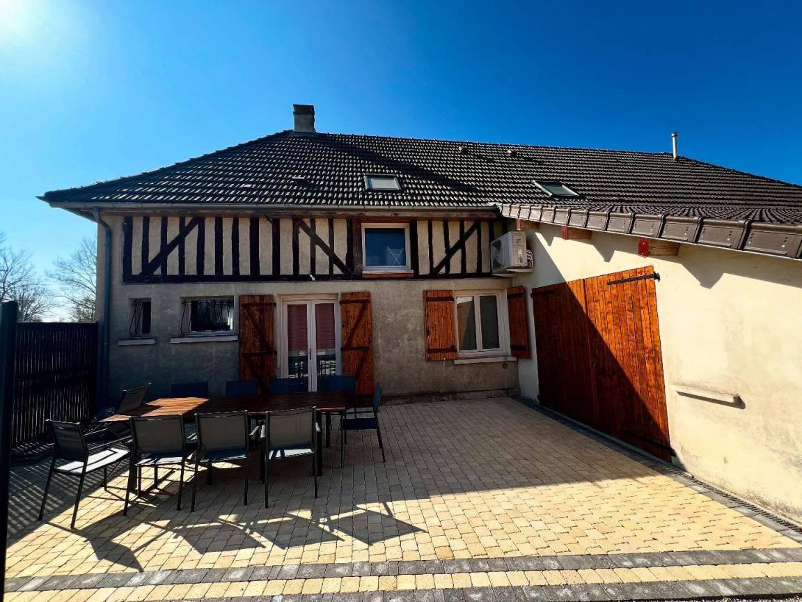 128 M² Gîte ∙ 4 Chambres ∙ 9 Personnes - Arcis-sur-Aube