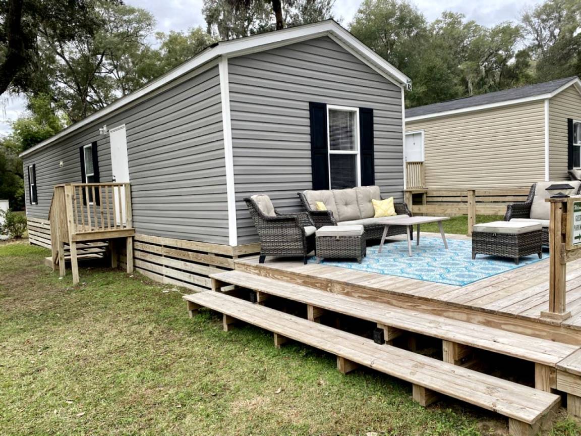 House ∙ 2 Bedrooms ∙ 6 Guests - Dunnellon, FL