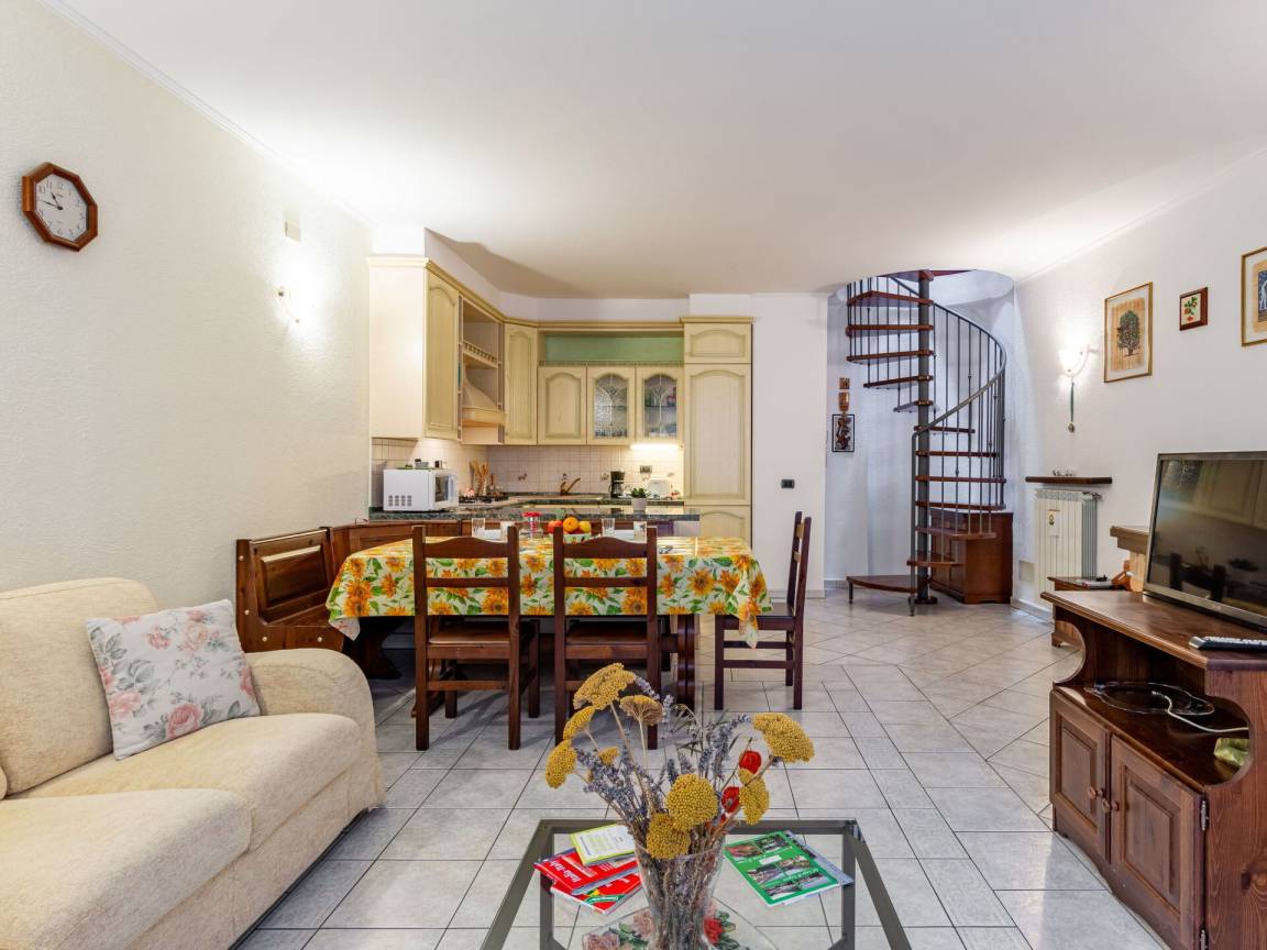 100 M² House ∙ 2 Bedrooms ∙ 4 Guests - Comói-tó