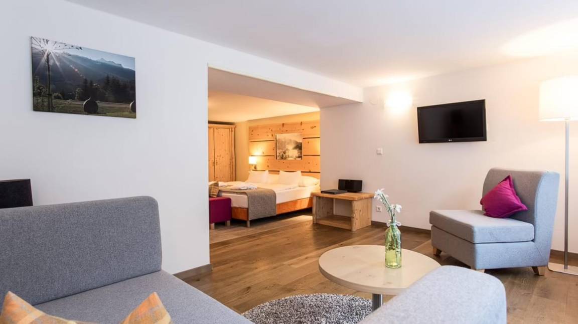 35 M² Hotel ∙ 1 Bedroom ∙ 4 Guests - Kühtai