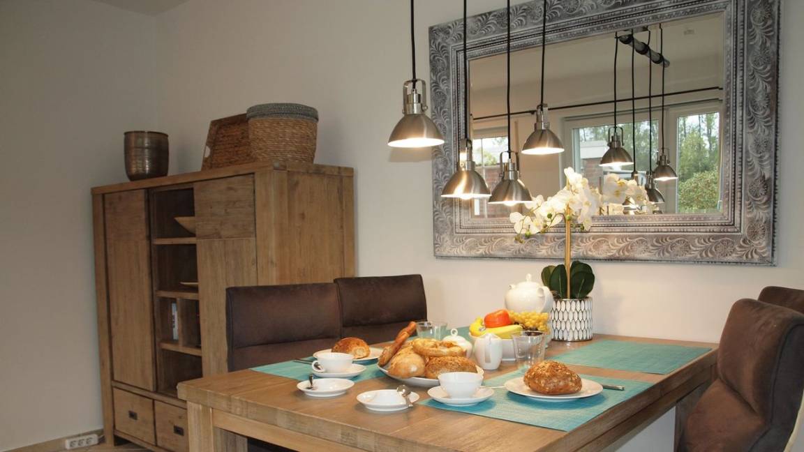 70 M² Ferienhaus ∙ 2 Schlafzimmer ∙ 4 Gäste - Carolinensiel