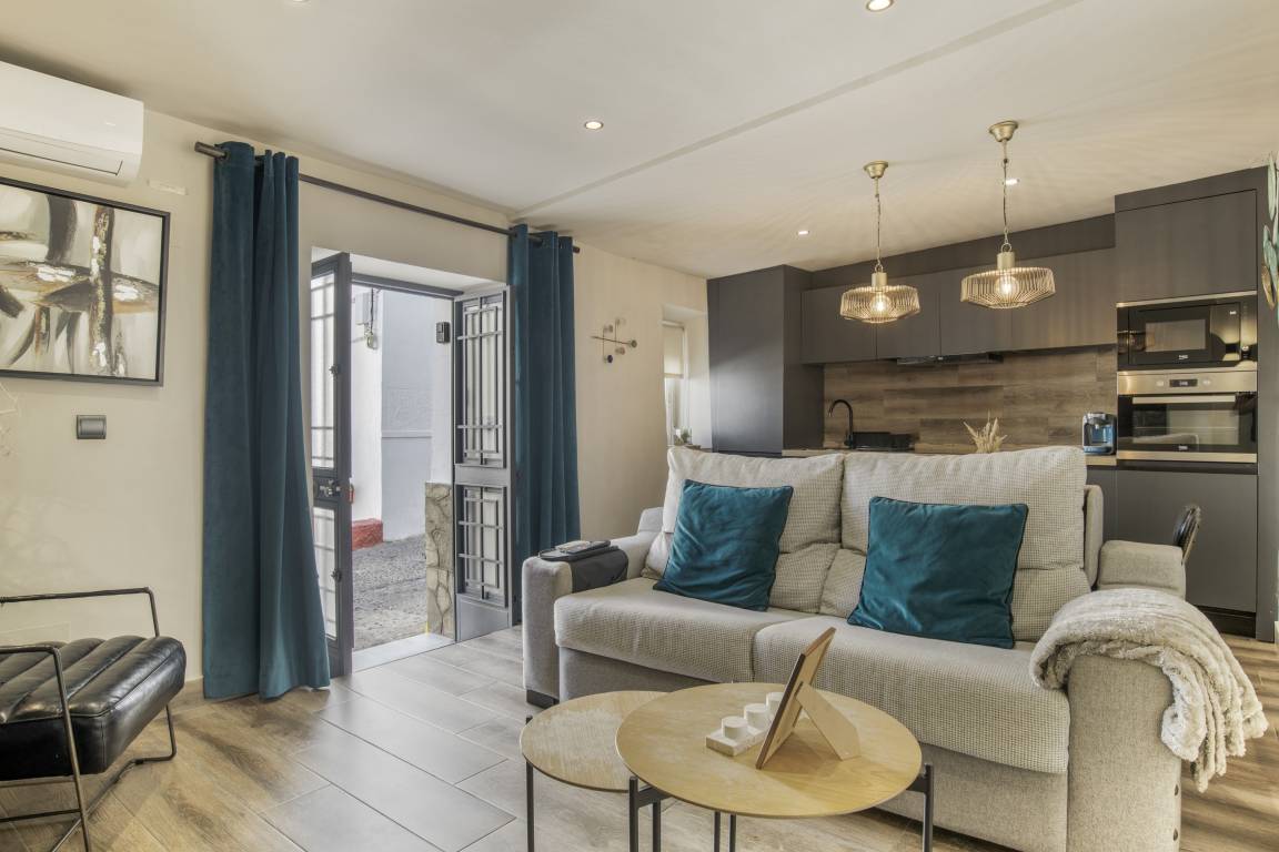 65 M² Apartamento ∙ 1 Habitación ∙ 2 Huéspedes - Ubrique