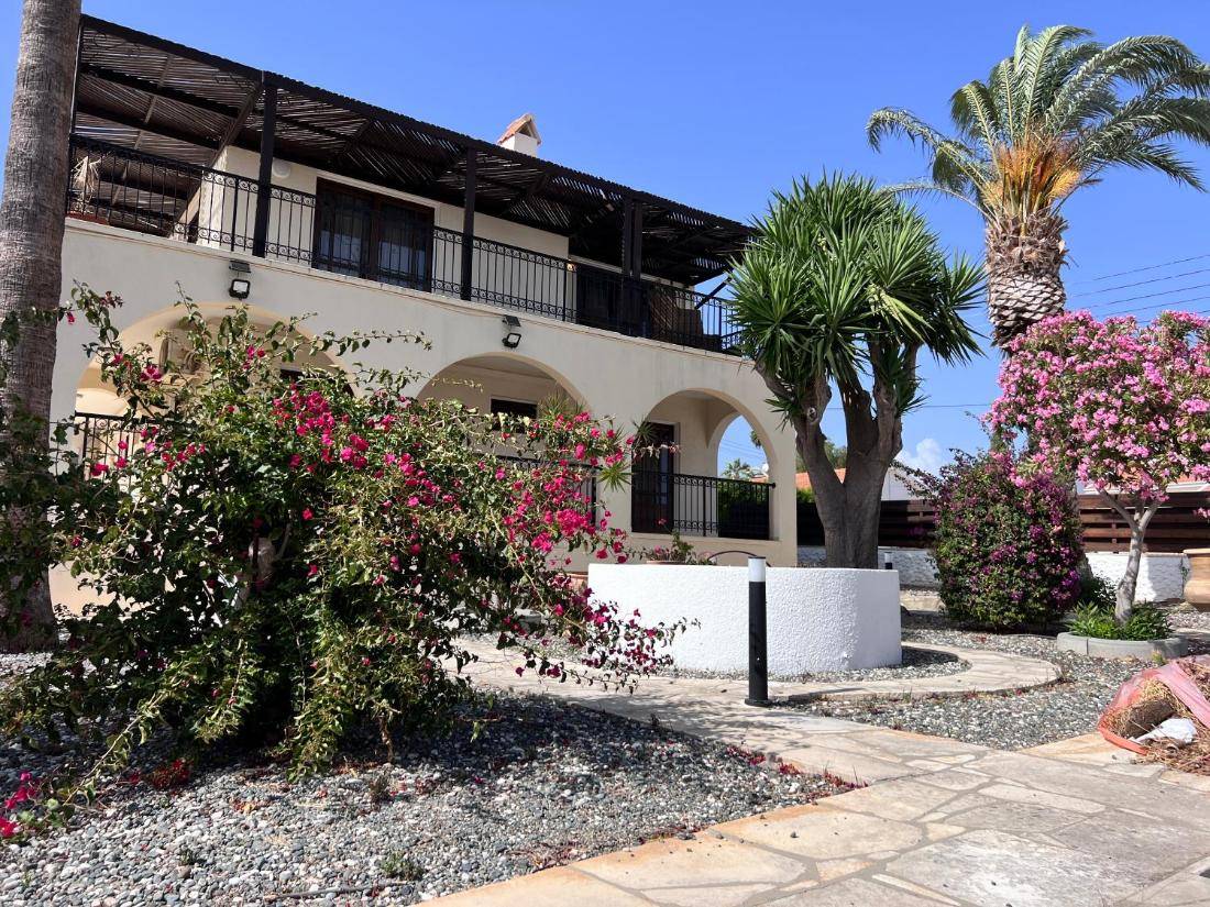 300 M² Villa ∙ 5 Camere Da Letto ∙ 9 Ospiti - Cipro