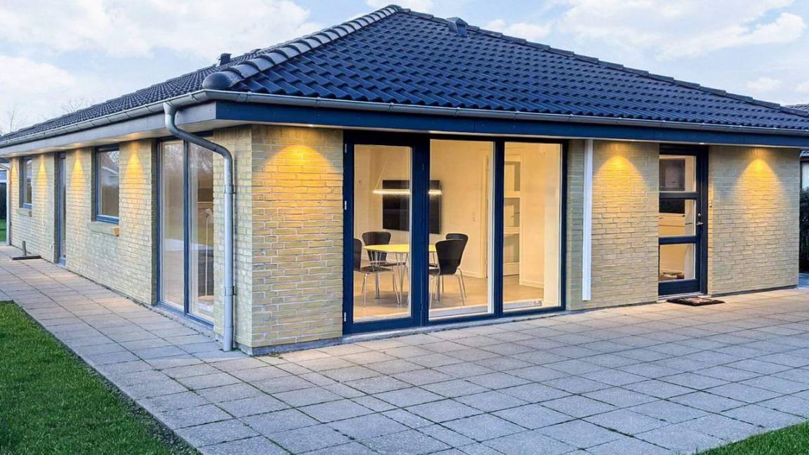 108 M² House ∙ 2 Bedrooms ∙ 4 Guests - Esbjerg