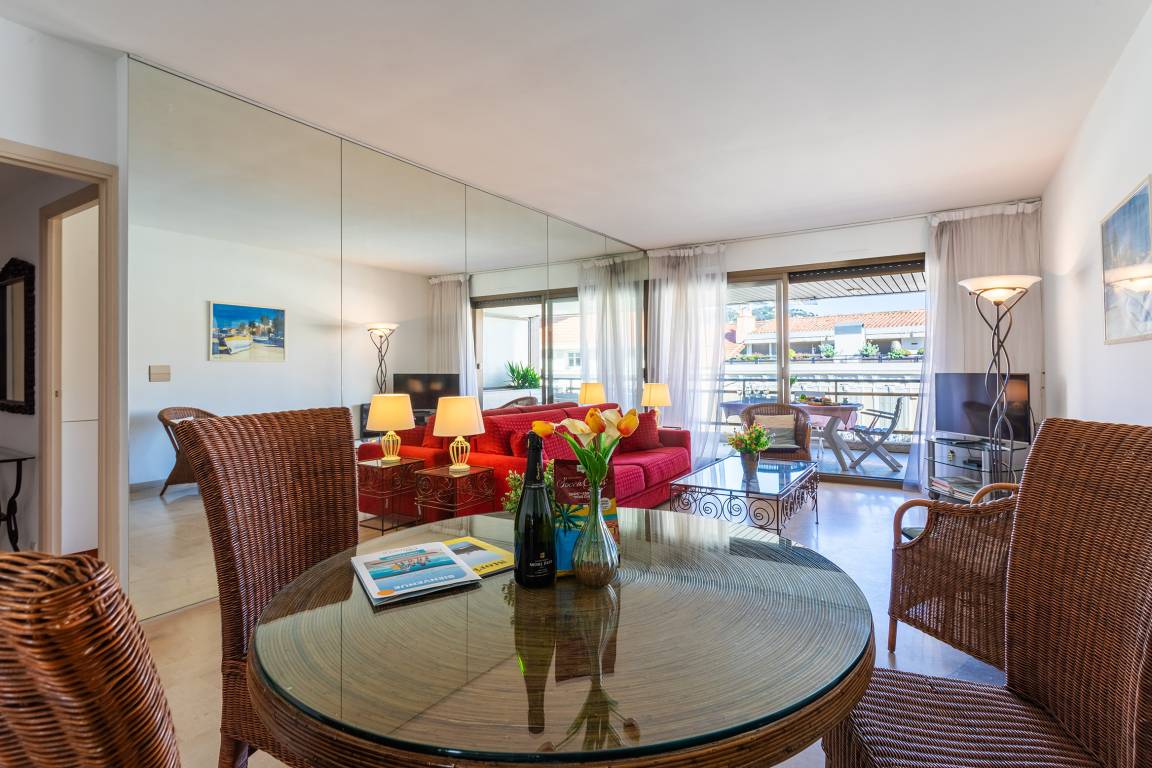 70 M² Appartement ∙ 1 Chambre ∙ 4 Personnes - ibis Cannes Centre