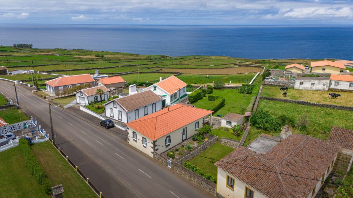 80 M² Cottage ∙ 2 Chambres ∙ 4 Personnes - Azores