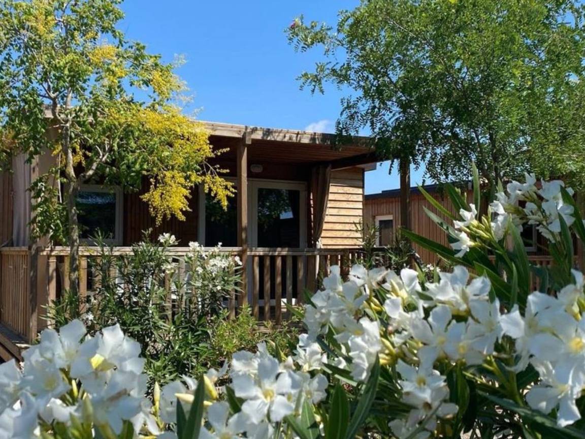 30 M² Caravan ∙ 3 Bedrooms ∙ 4 Guests - Blanes