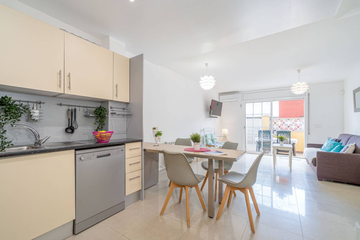 60 M² Villa ∙ 2 Schlafzimmer ∙ 6 Gäste - Empuriabrava