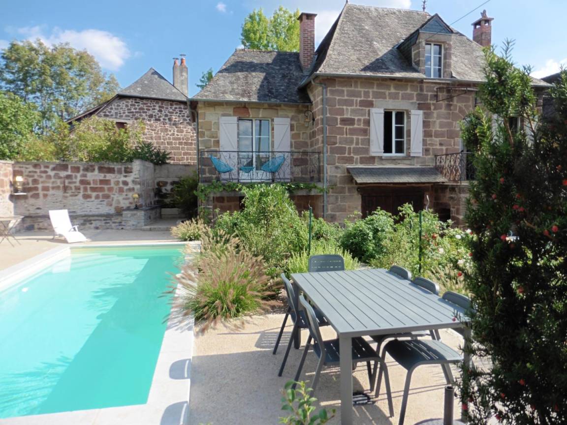 110 M² Gîte ∙ 2 Chambres ∙ 6 Personnes - Corrèze