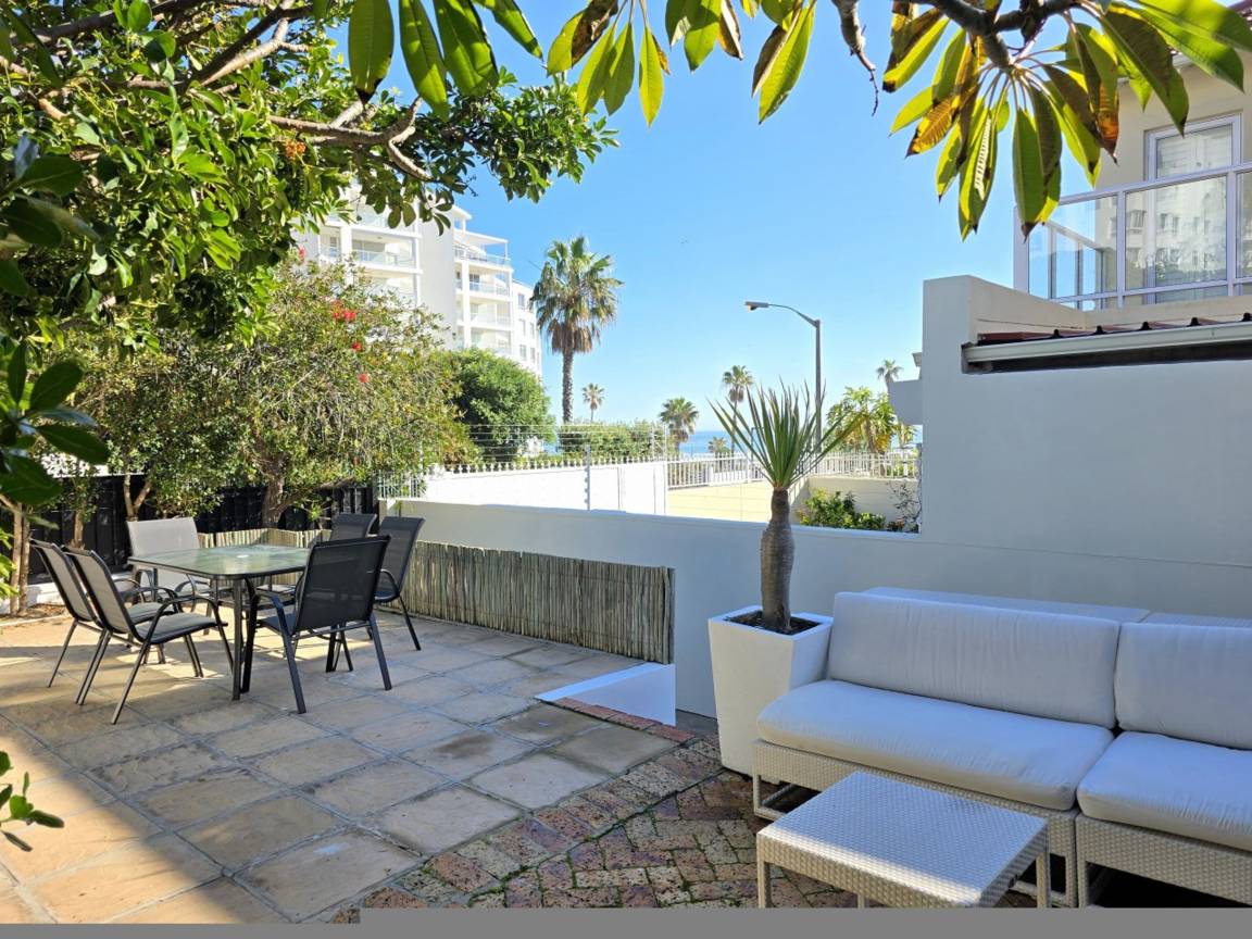90 M² Apartment ∙ 3 Bedrooms ∙ 6 Guests - Camps Bay