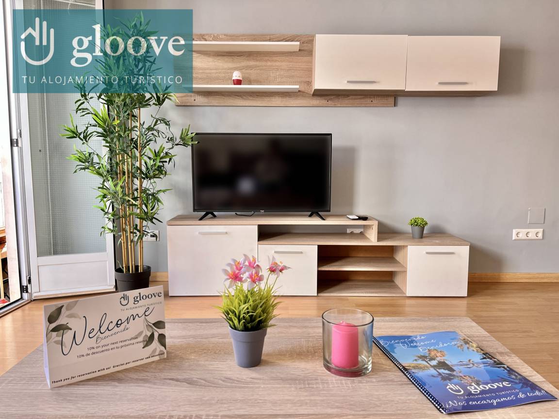 70 M² Apartamento ∙ 1 Habitación ∙ 4 Huéspedes - Benidorm