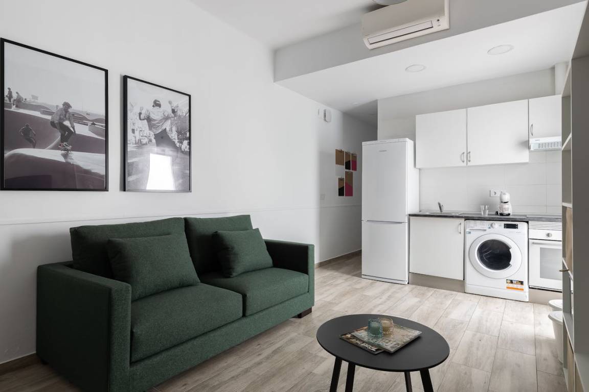 57 M² Apartamento ∙ 3 Habitaciones ∙ 3 Huéspedes - Parla