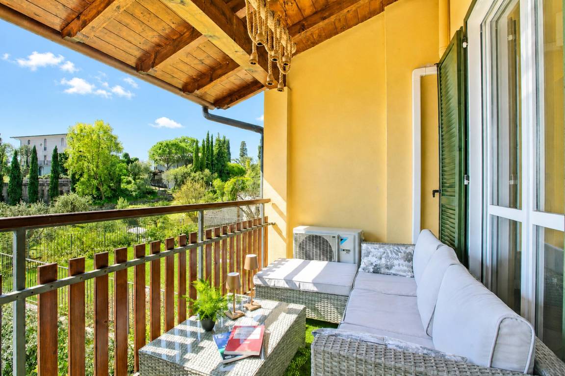 45 M² Apartment ∙ 1 Bedroom ∙ 2 Guests - Gardone Riviera