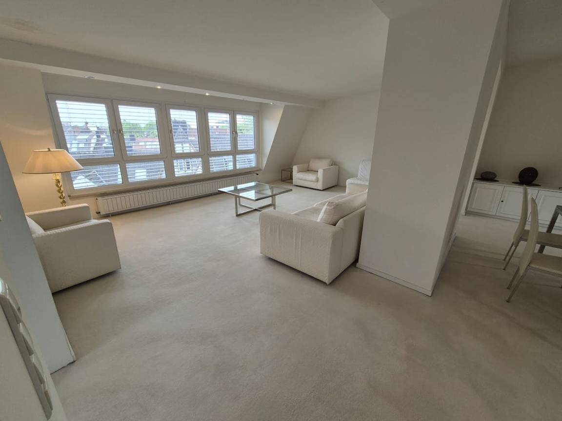 107 M² Apartment ∙ 1 Bedroom ∙ 2 Guests - Düsseldorf