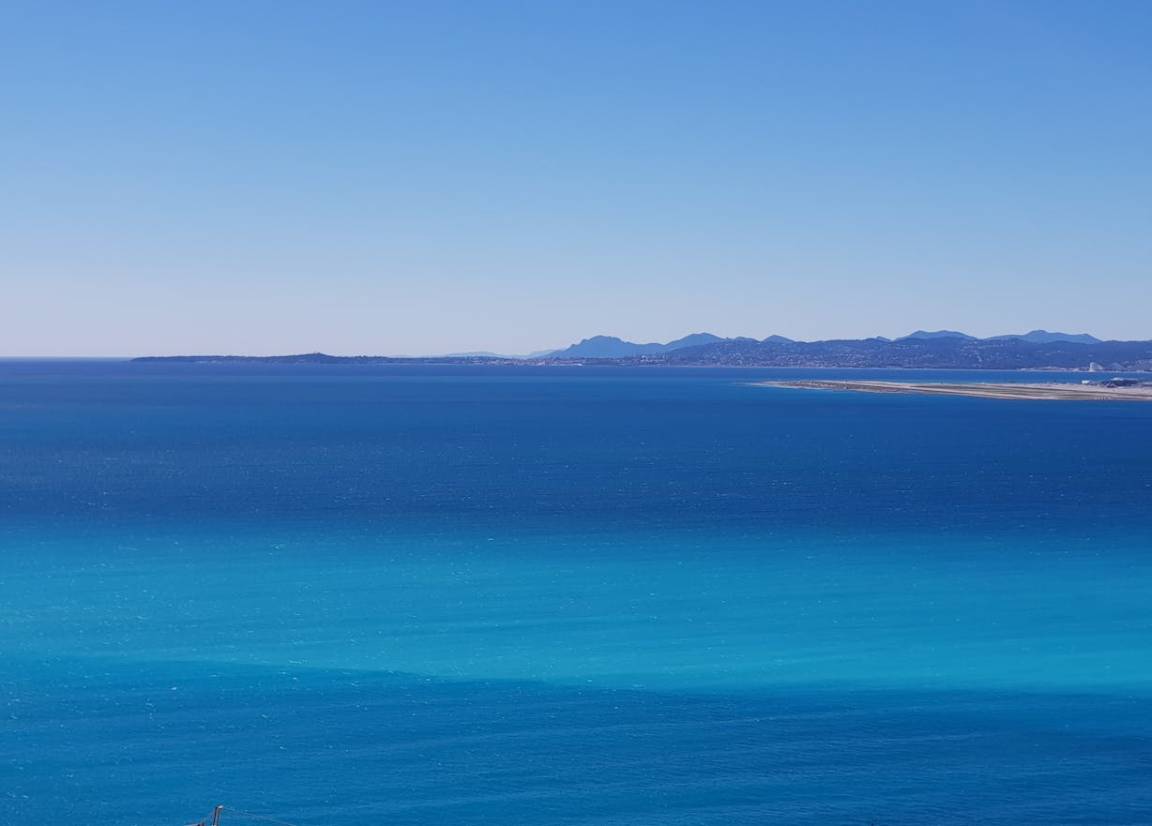 77 M² Apartment ∙ 2 Bedrooms ∙ 4 Guests - Beaulieu-sur-Mer