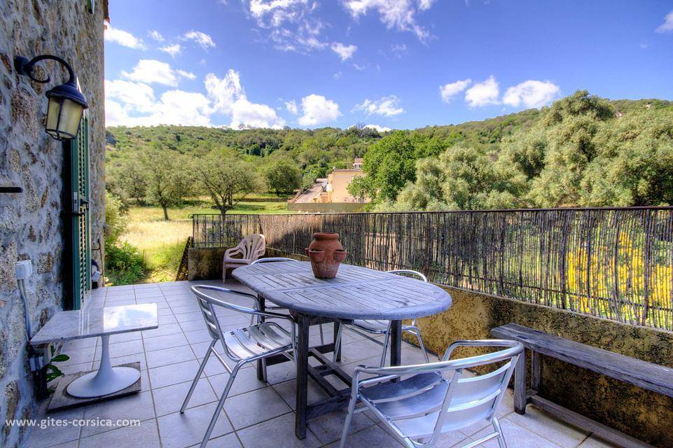 58 M² Gîte ∙ 1 Chambre ∙ 2 Personnes - Corse