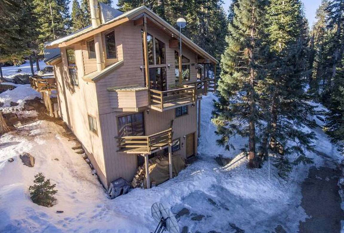House ∙ 3 Bedrooms ∙ 6 Guests - Camp Nelson, CA