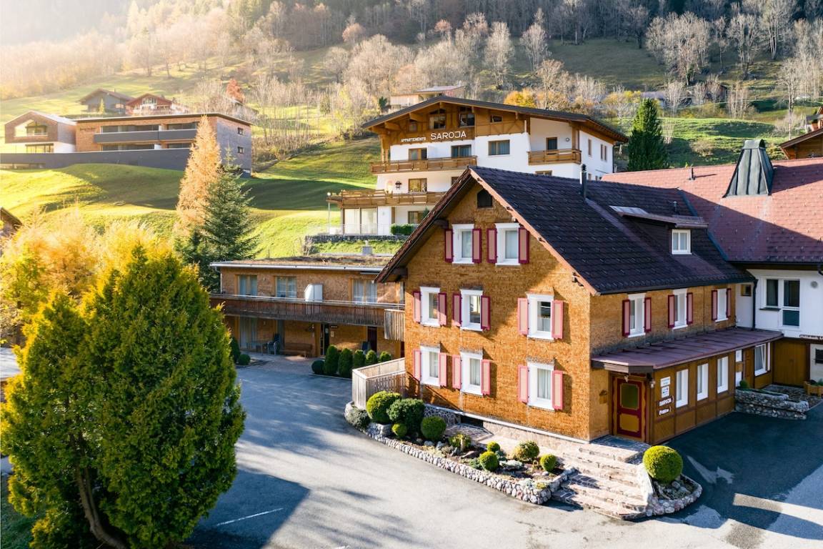 62 M² Ferienwohnung ∙ 1 Schlafzimmer ∙ 4 Gäste - Brandnertal