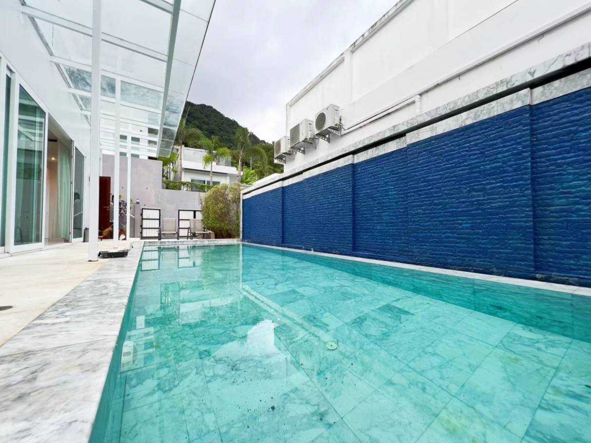 200 M² Villa ∙ 3 Chambres ∙ 6 Personnes - Patong Beach
