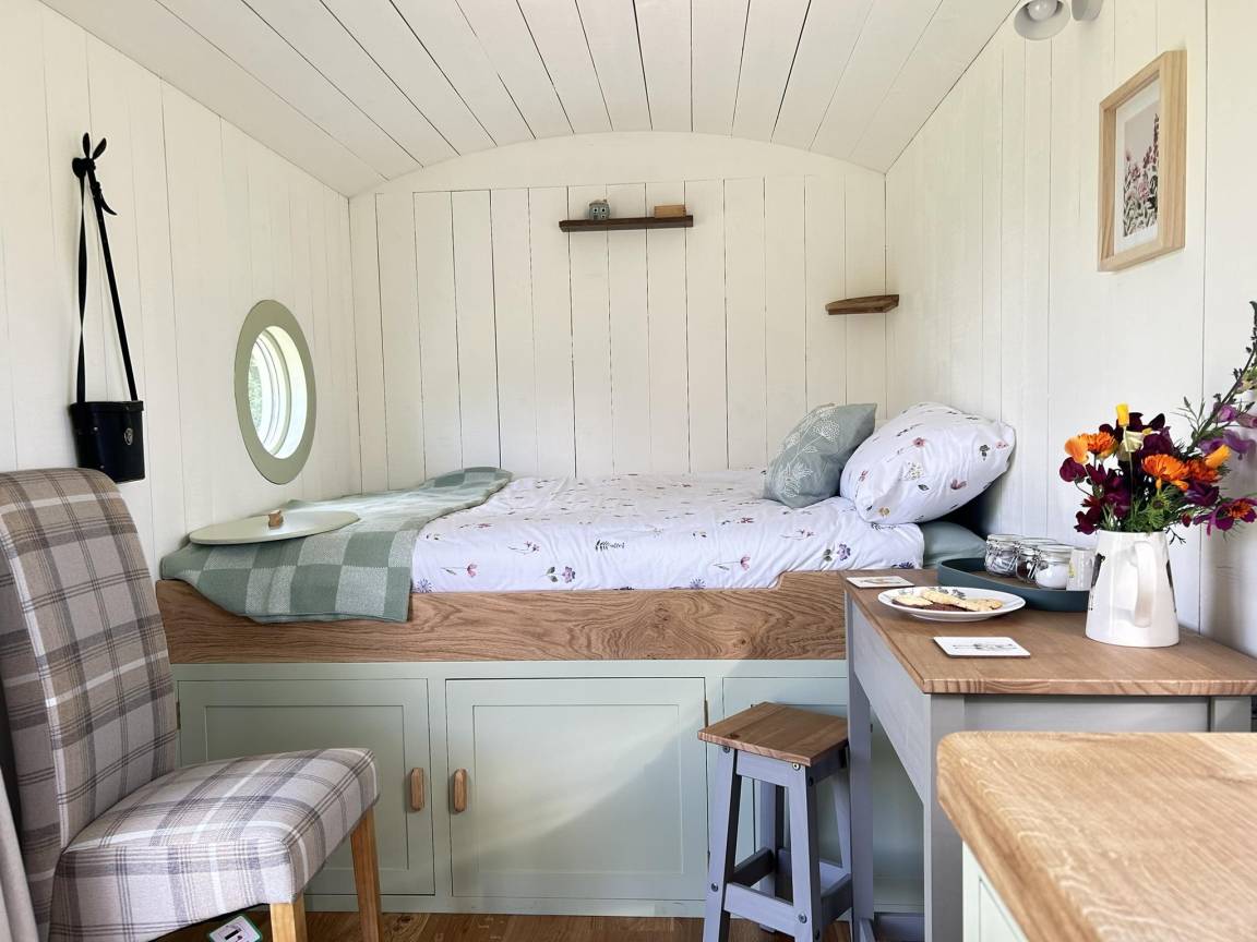 15 M² Cabin ∙ 1 Bedroom ∙ 2 Guests - North Devon District
