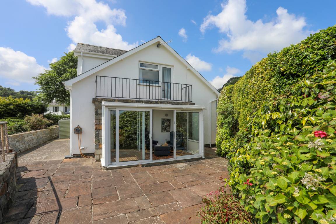 Cottage ∙ 4 Bedrooms ∙ 8 Guests - Llanbedrog