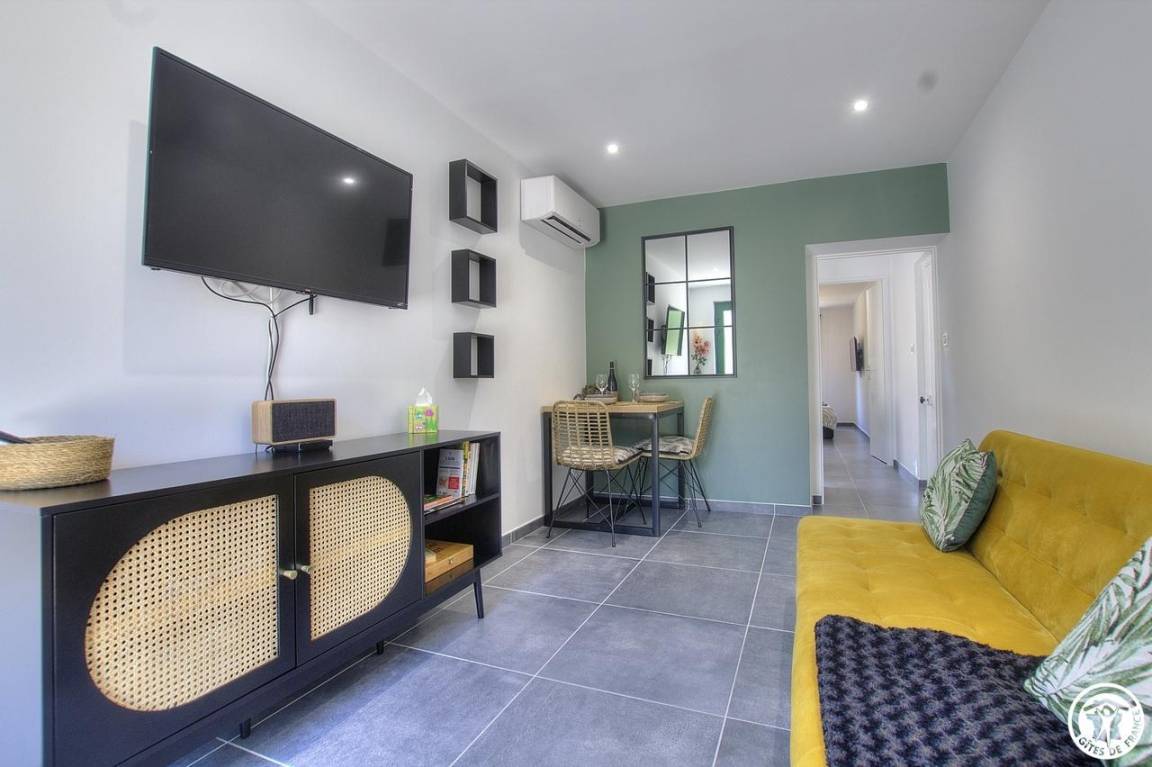 32 M² Gîte ∙ 1 Chambre ∙ 3 Personnes - Pont-d'Ain