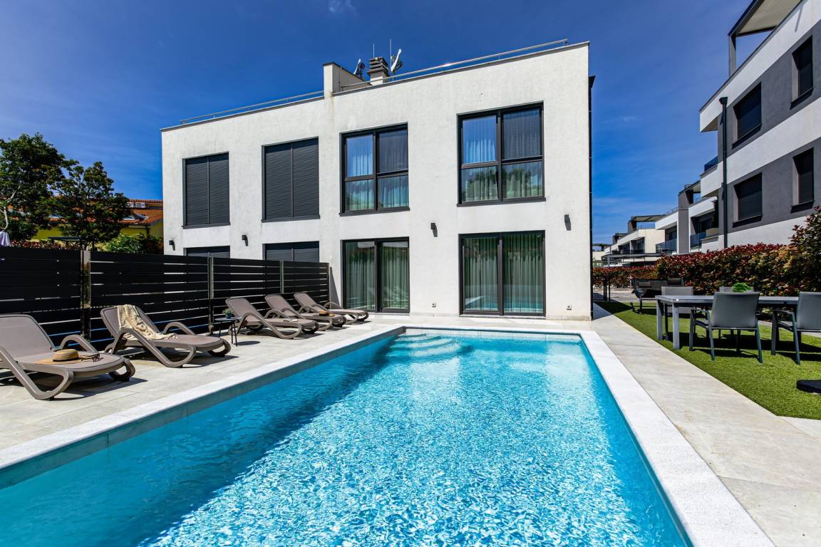180 M² Villa ∙ 3 Schlafzimmer ∙ 6 Gäste - Banjole
