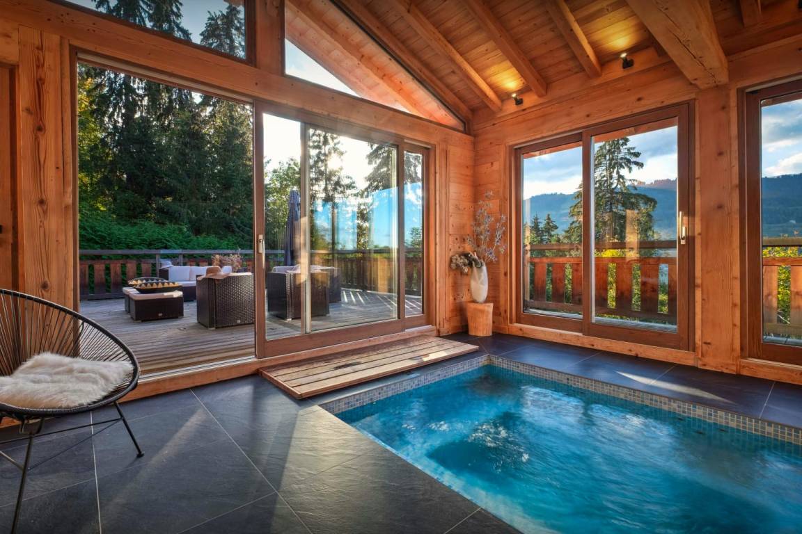 360 M² Mökki ∙ 7 Makuuhuonetta ∙ 15 Vierasta - Megève