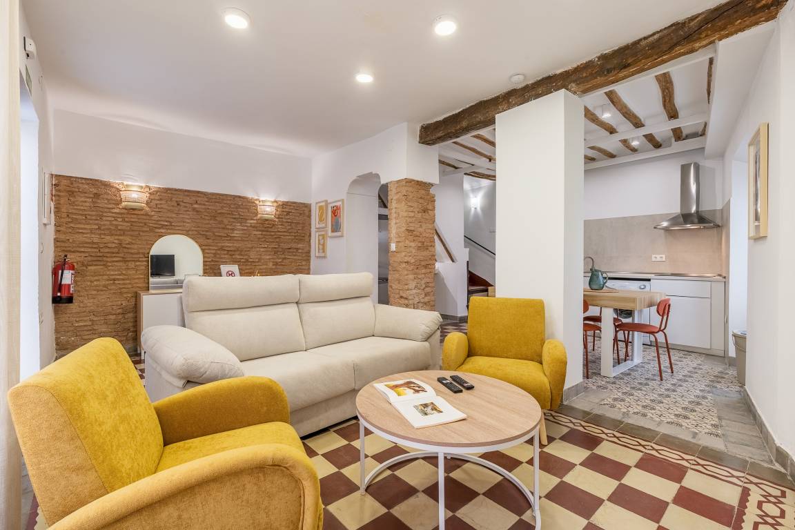 125 M² Casa ∙ 3 Habitaciones ∙ 6 Huéspedes - La Zubia