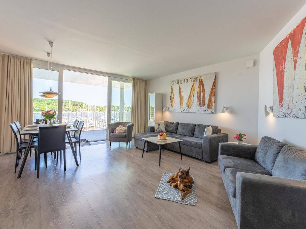 82 M² Appartement ∙ 2 Chambres ∙ 4 Personnes - Timmendorfer Strand