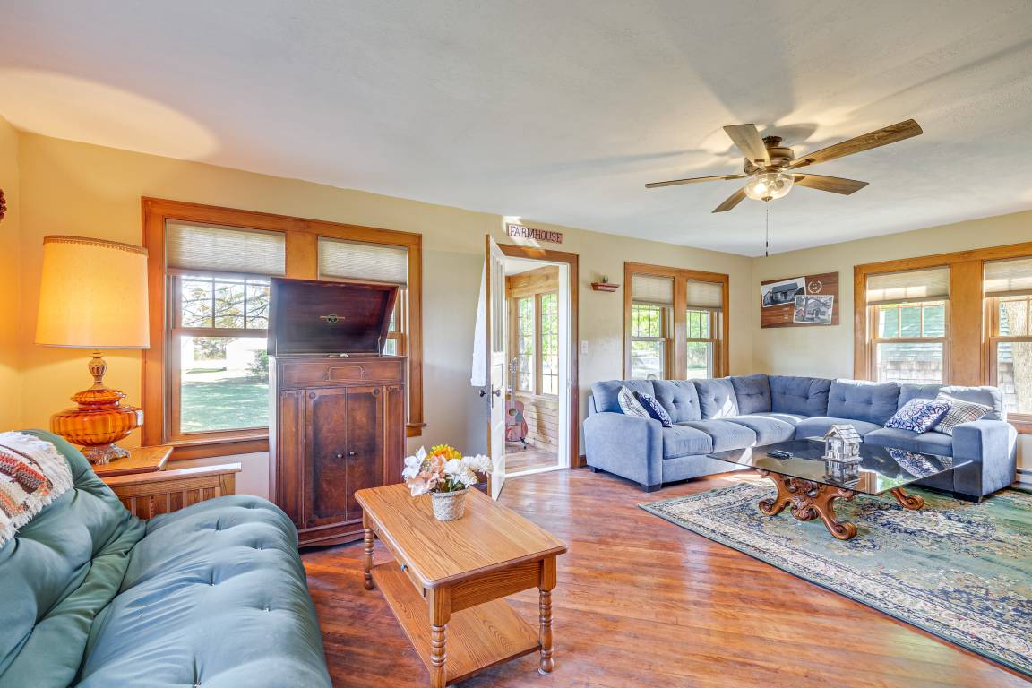 222 M² House ∙ 4 Bedrooms ∙ 11 Guests - Wilderness State Park, Carp Lake