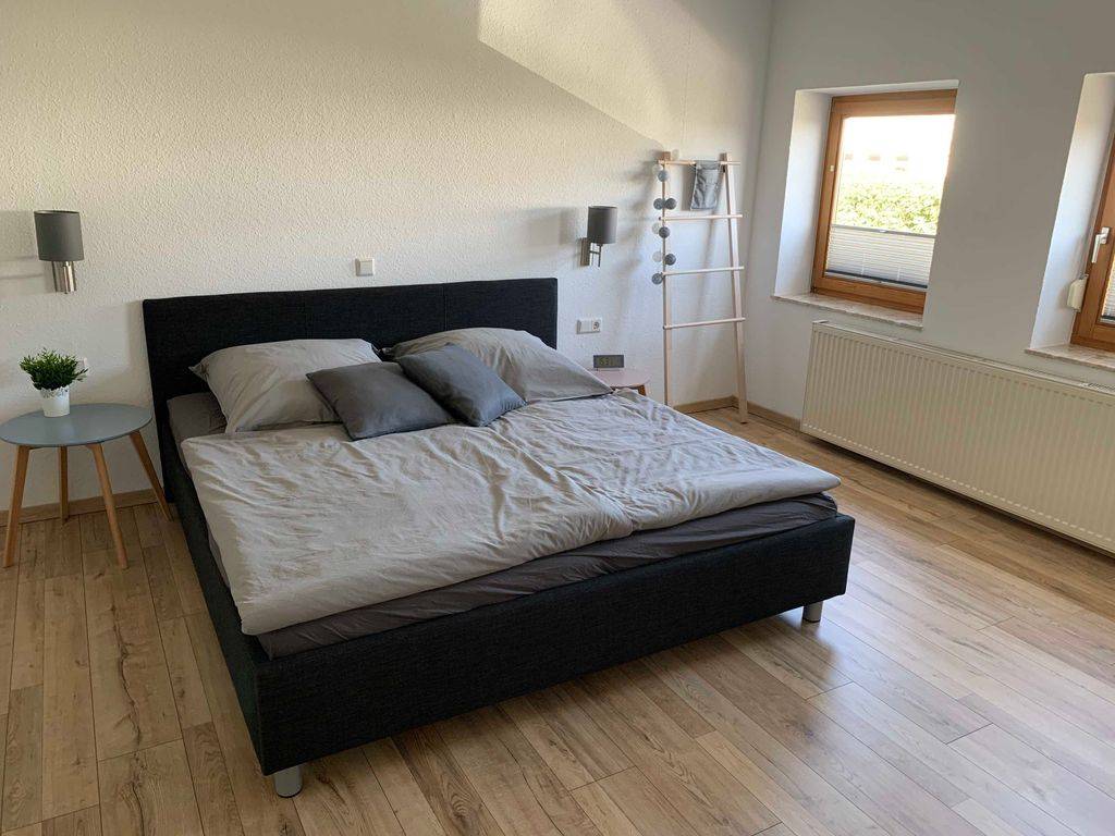 50 M² Ferienwohnung ∙ 1 Schlafzimmer ∙ 2 Gäste - Bad Wildungen