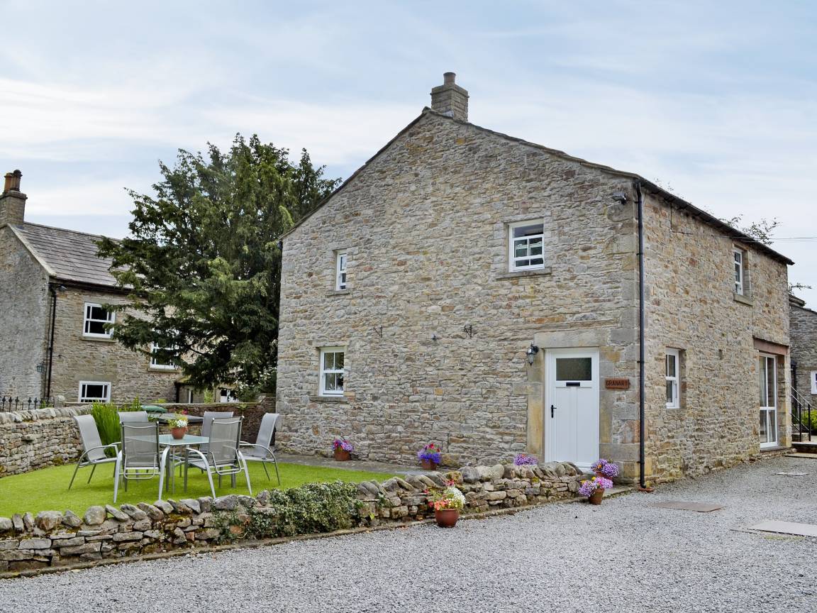 Cottage ∙ 4 Bedrooms ∙ 8 Guests - Askrigg