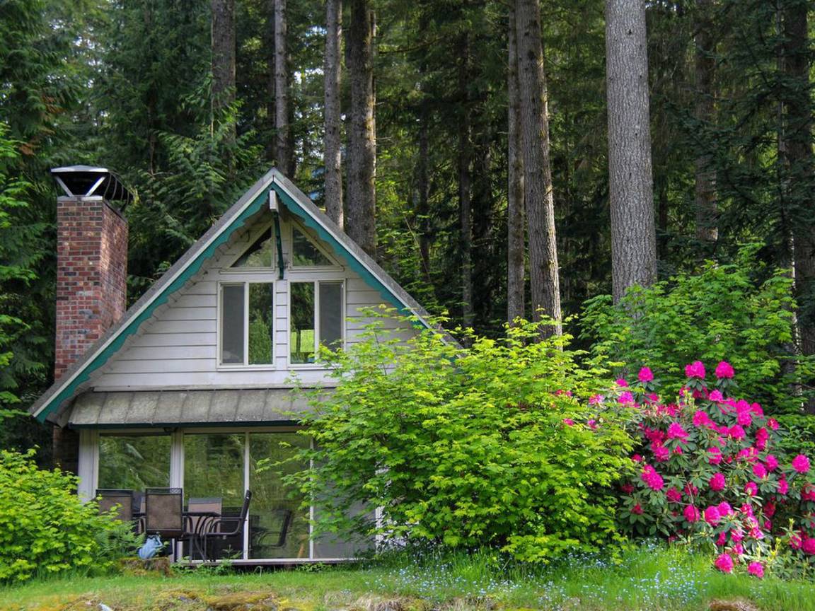 House ∙ 1 Bedroom ∙ 6 Guests - Skykomish, WA