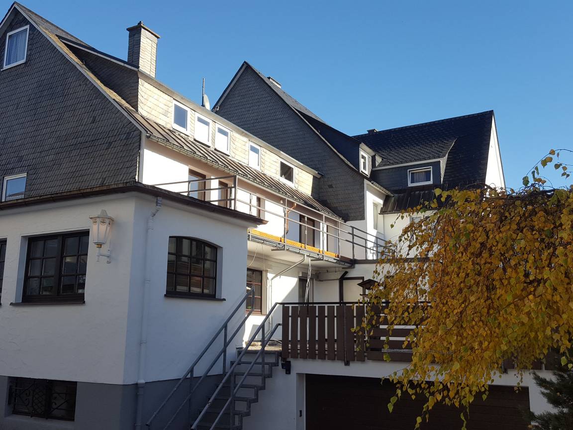 200 M² House ∙ 5 Bedrooms ∙ 12 Guests - Winterberg