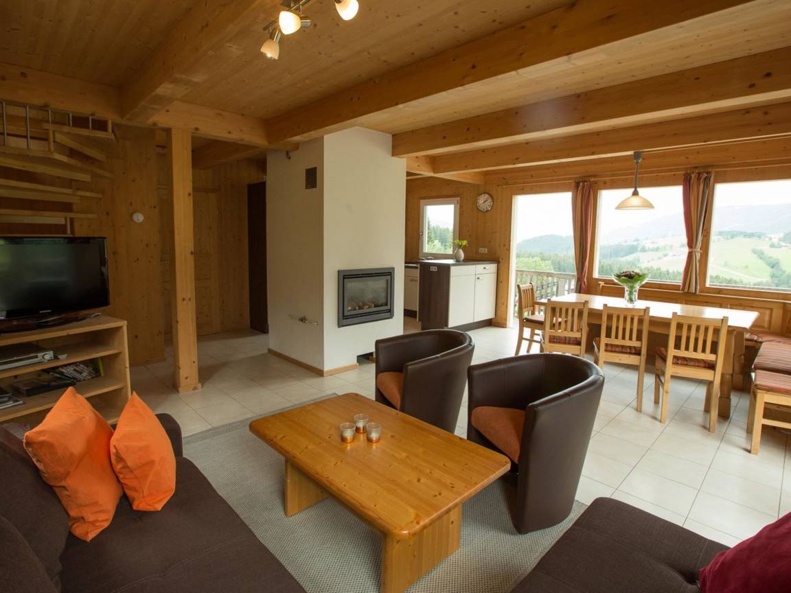 105 M² Ferienhaus ∙ 4 Schlafzimmer ∙ 8 Gäste - Hallstatt