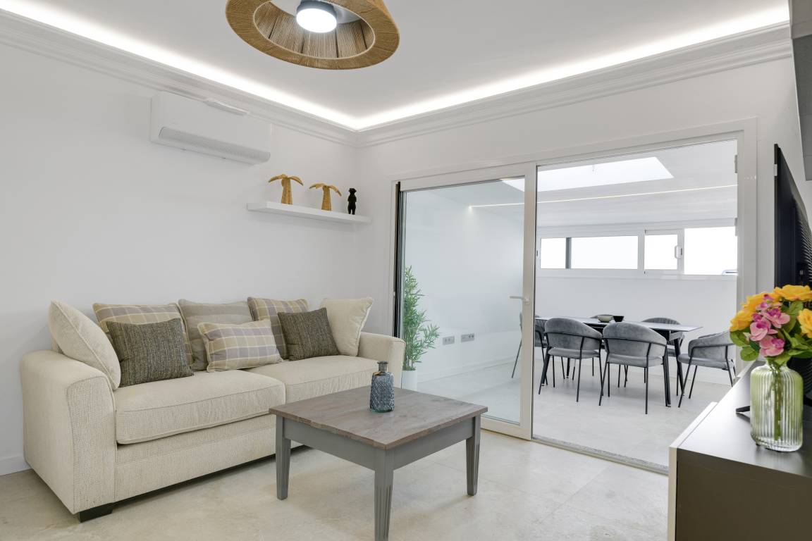 105 M² House ∙ 3 Bedrooms ∙ 6 Guests - Lanzarote